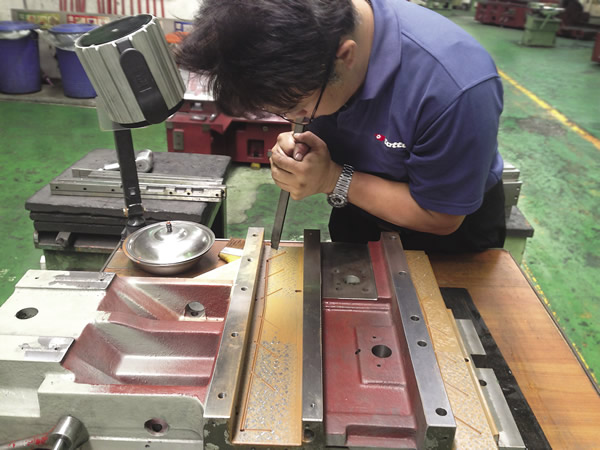 Scrape to the point | Cutting Tool Engineering